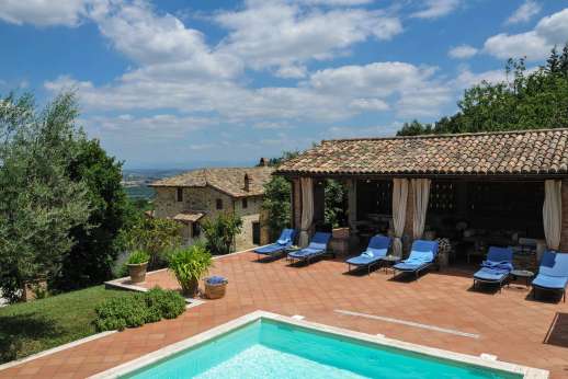 Villas in Umbria | Tuscany Now & More
