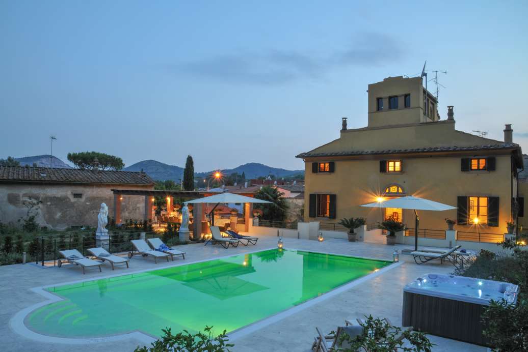 Villa Proserpina | Luxury Villa with Pool | Tuscany Now & More