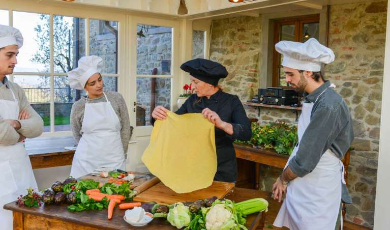 Cooking Classes in Italy - Tuscany Villas with Culinary Experiences ...