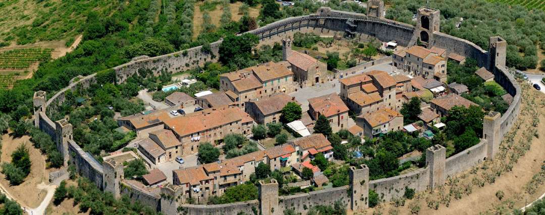 Monteriggioni Travel Guide | Tuscany Now & More